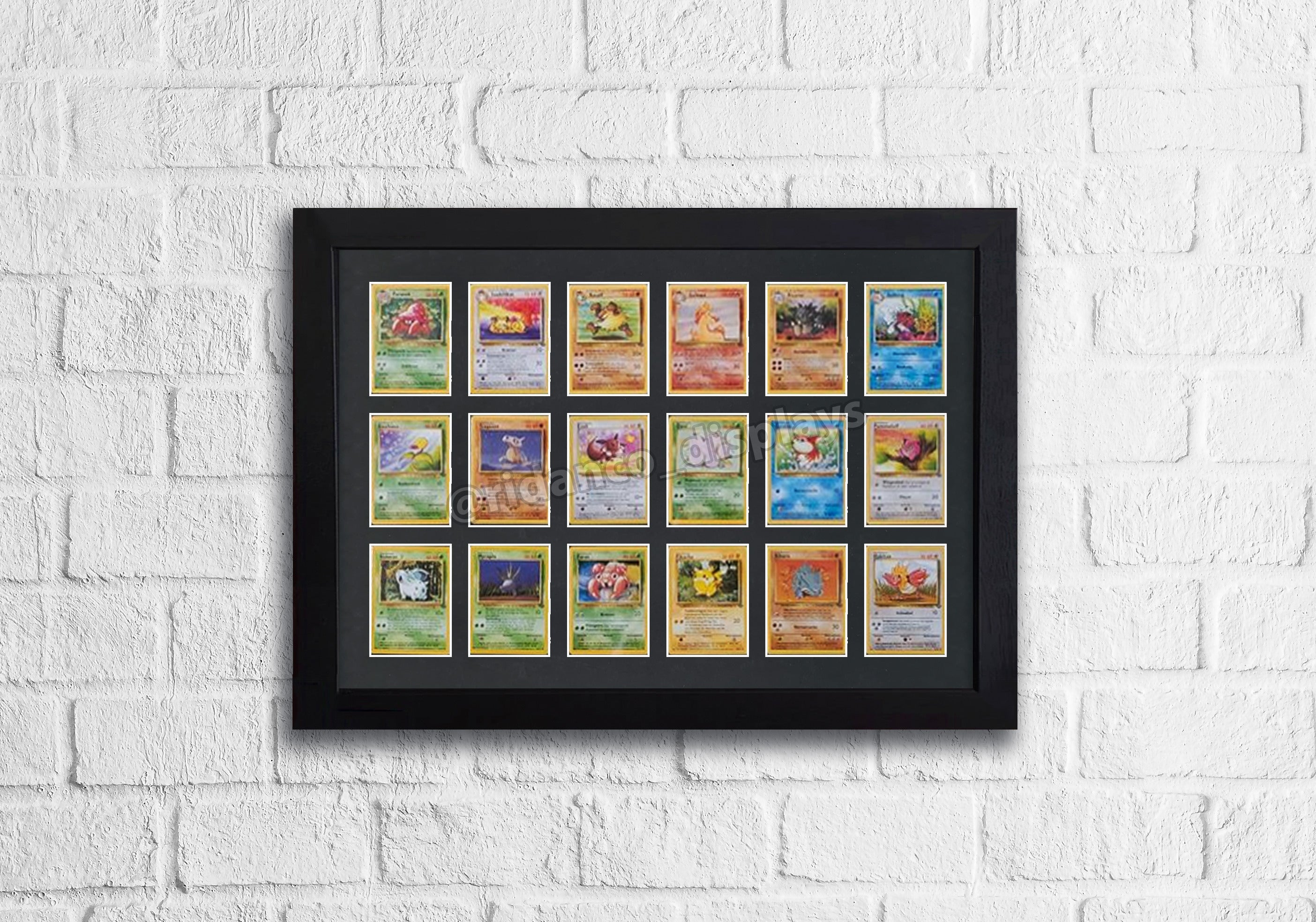 18 Raw Trading Card Display Frame | Black, 22x22mm – Ridanco Displays